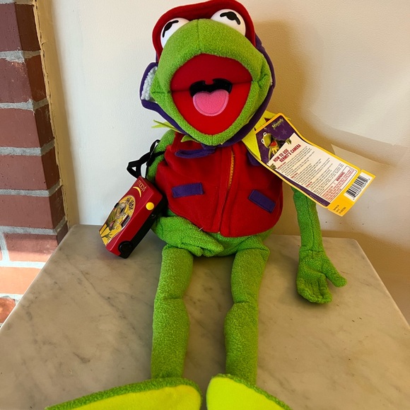 The Muppets | Toys | The Muppets Kermit The Frog Frogtographer Plush ...